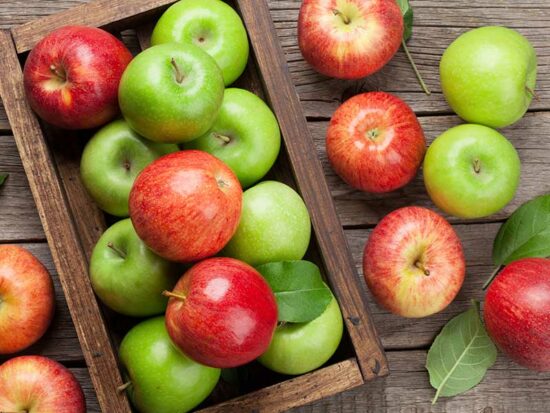 Green vs. Red Apples: Apple Comparison