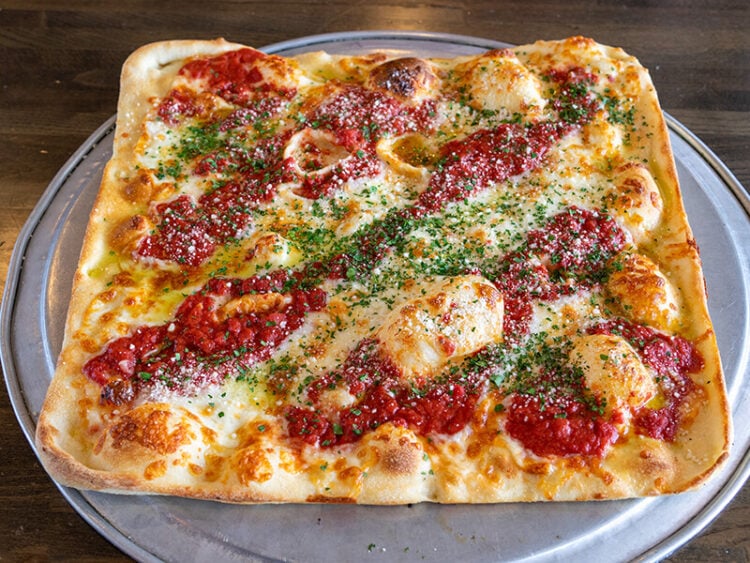 11 Types of Pizza Crust to Explore