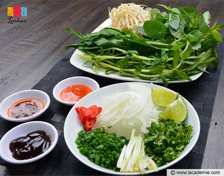 Garnish Your Phở with These Vietnamese Herbs