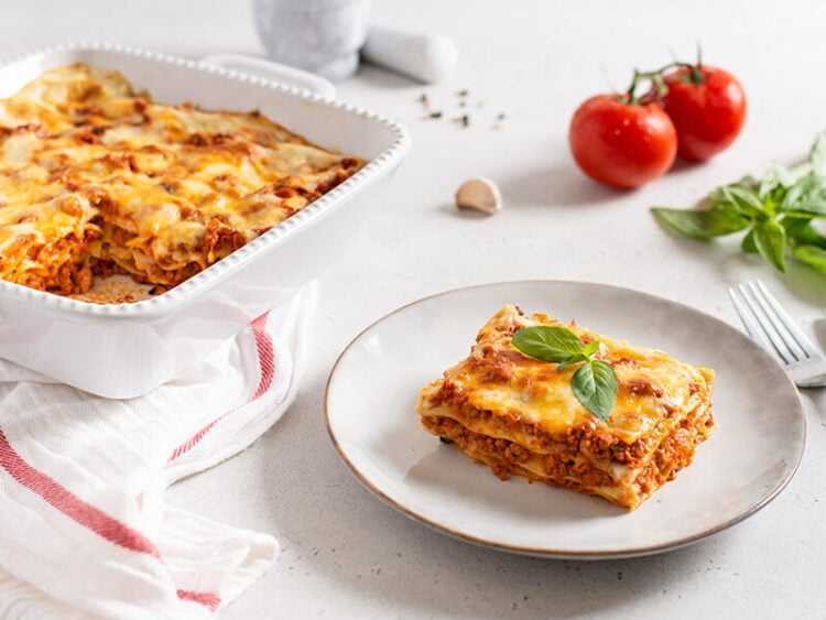 Lasagna Pan Sizes: A Guide For Right Choices