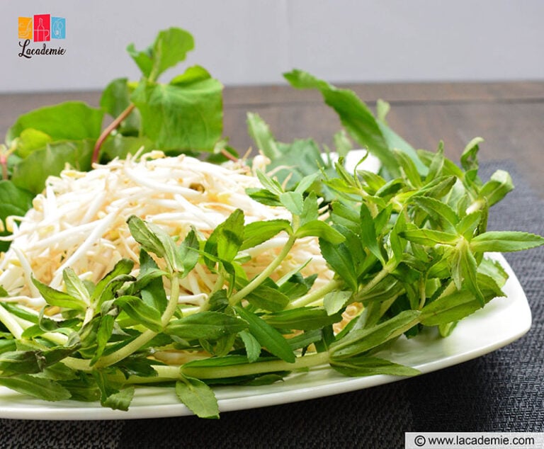 Garnish Your Phở with These Vietnamese Herbs