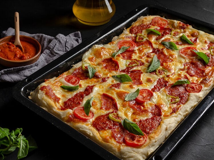 How to Fix Greasy Pizza? Best Solutions