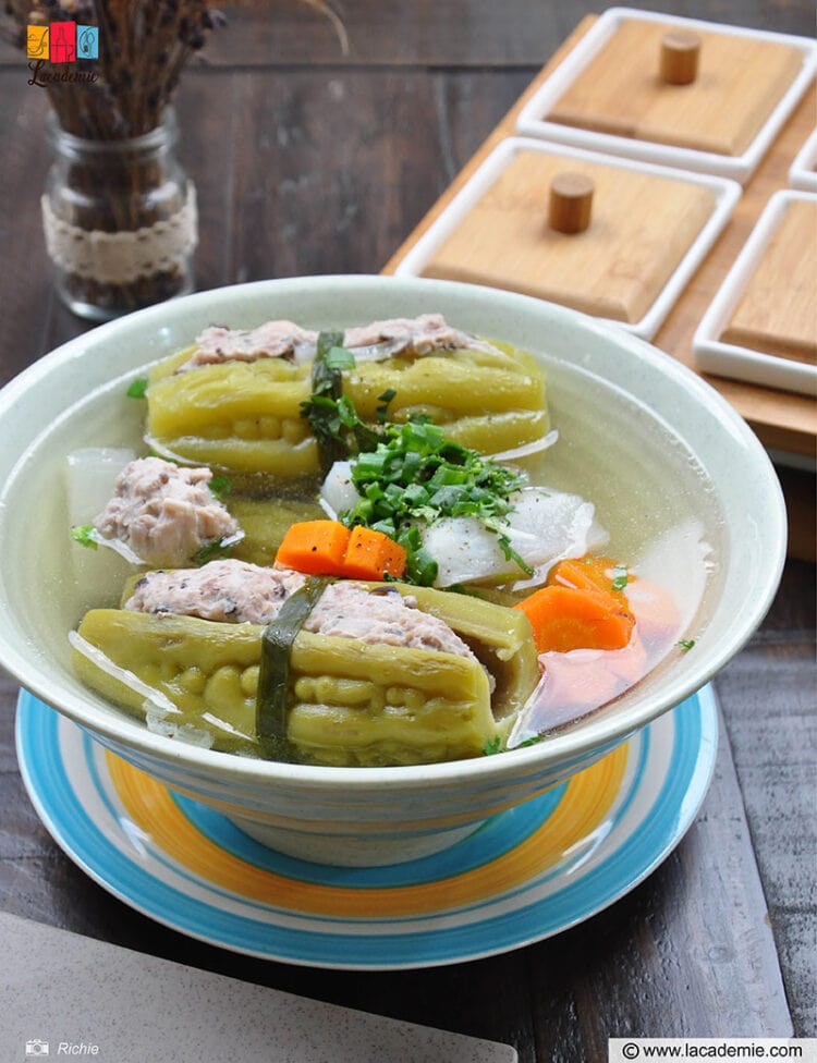 Canh Khổ Qua Nhồi Thịt Recipe (Vietnamese Stuffed Bitter Melon Soup)