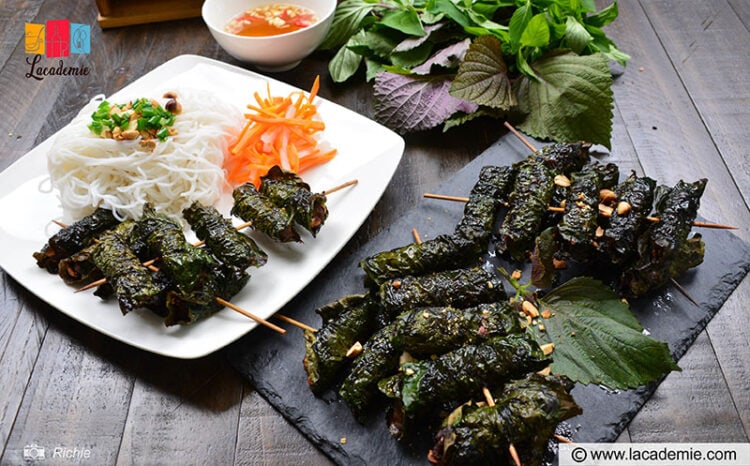 Grilled Beef Wrapped In Betel Leaves (Bò Nướng Lá Lốt)