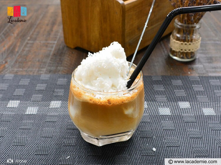 Cà Phê Cốt Dừa: Vietnamese Coconut Coffee Recipe