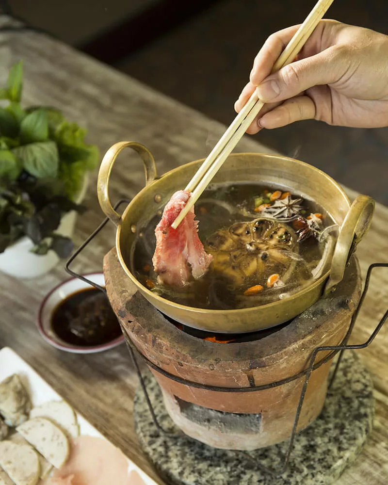 11 Essential Common Asian Cooking Techniques To Master In 2023