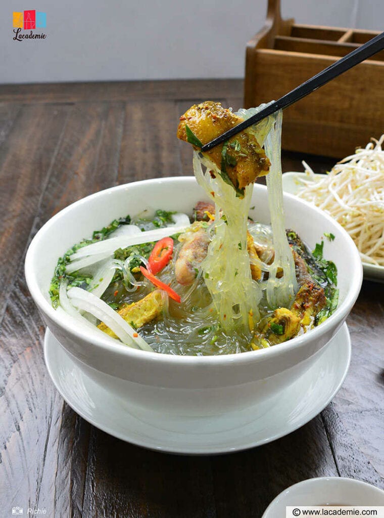 Exquisite Vietnamese Eel Noodle Soup (Miến Lươn) Recipe