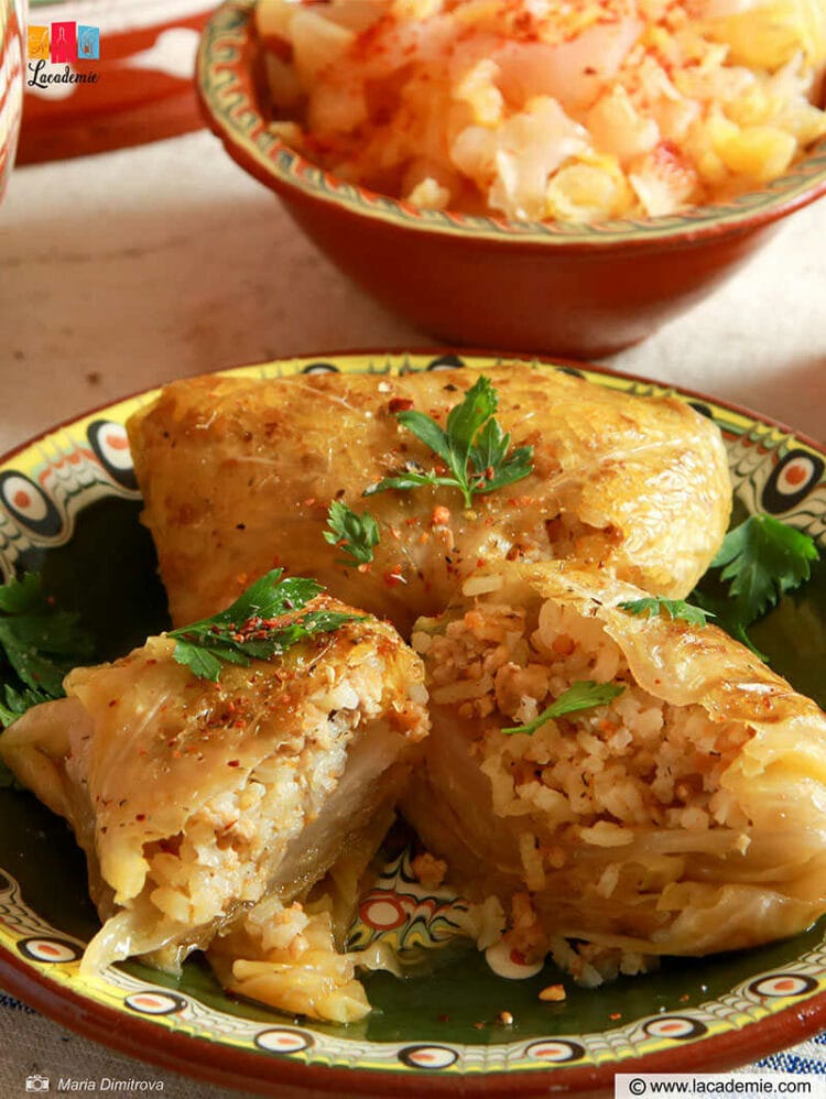 Sarmi Recipe (Bulgarian Stuffed Cabbage Leaves)