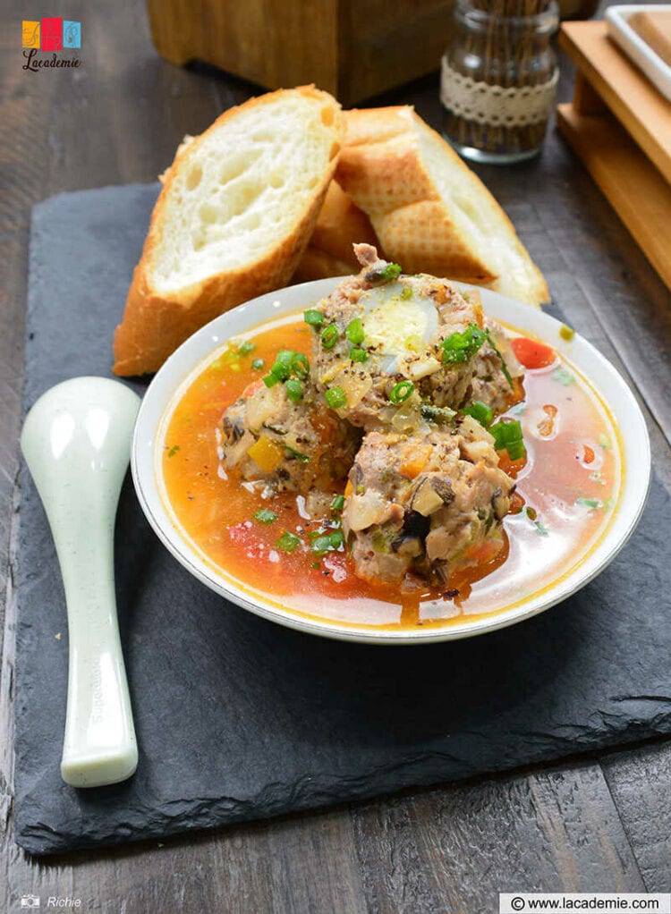 Bánh Mì Xíu Mại Recipe (Vietnamese Meatball Sandwich)