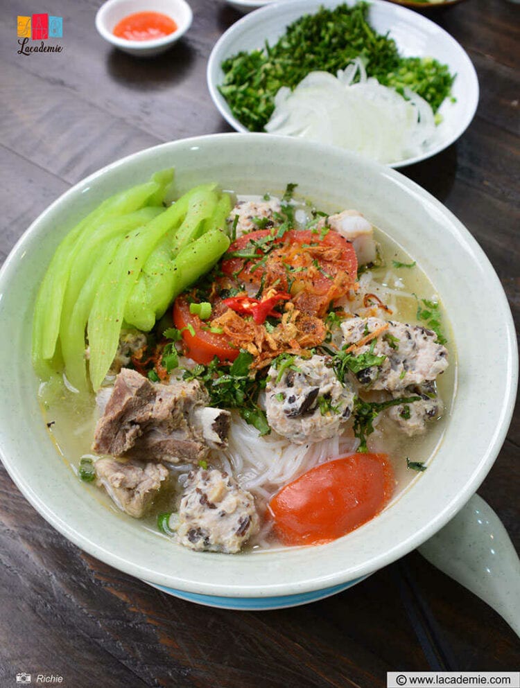 Bún Sườn Dọc Mùng Recipe (Vietnamese Pork Ribs and Elephant Ear Stalk ...