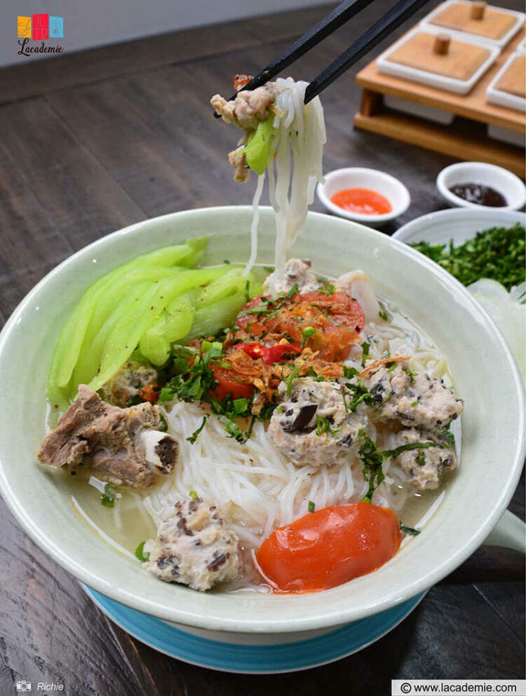 Bún Sườn Dọc Mùng Recipe (Vietnamese Pork Ribs and Elephant Ear Stalk ...